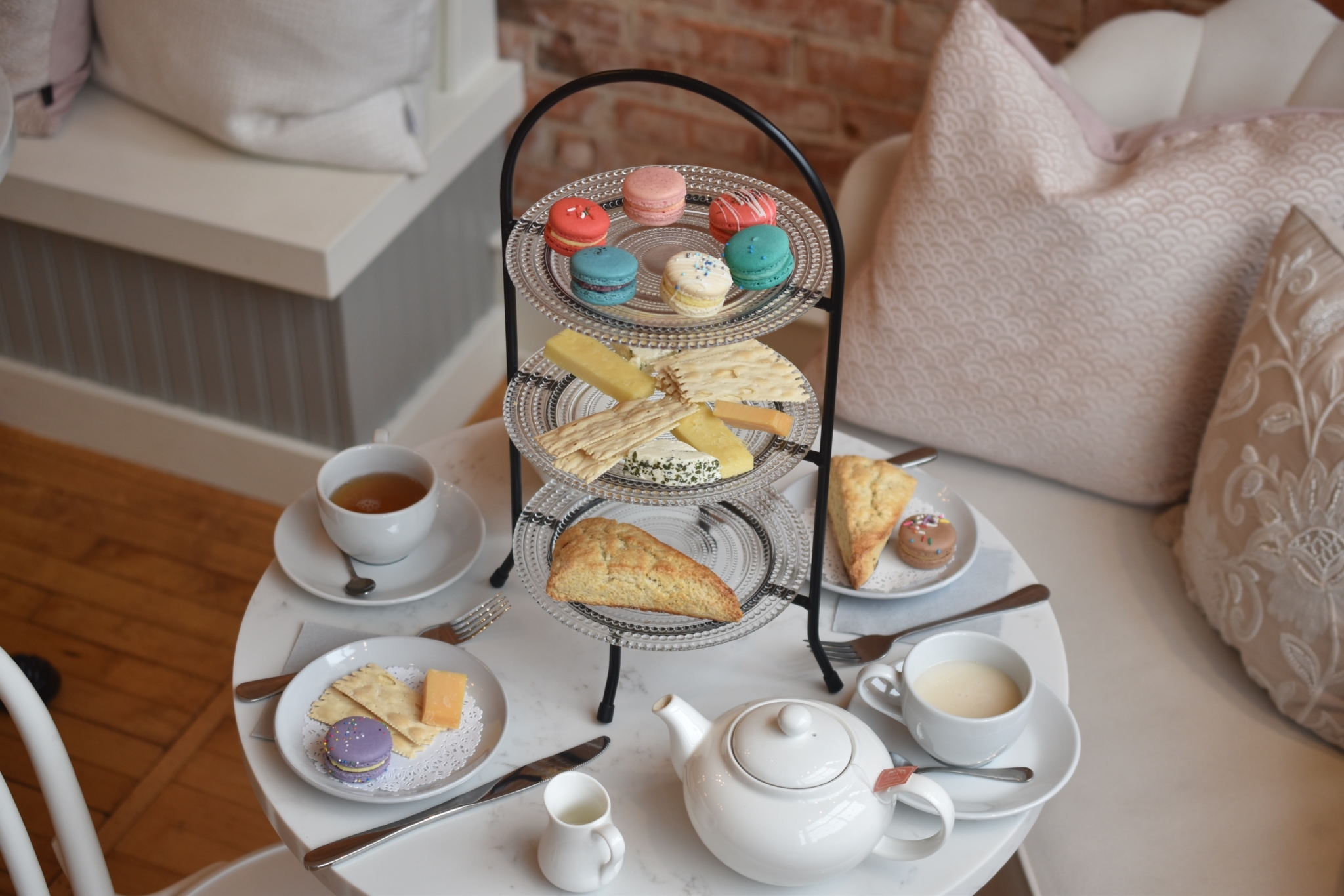 Afternoon Tea - Le Bon Macaron